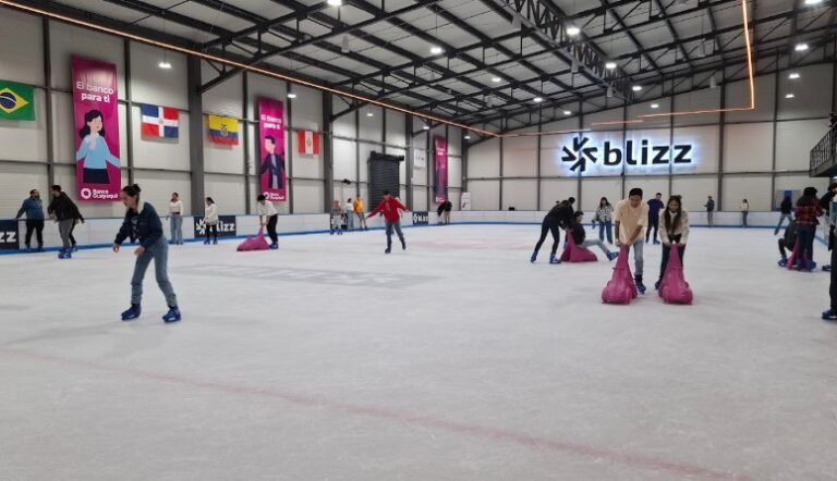 Blizz: Patinaje sobre Hielo en Quito - Cumbayá - Top5.ec